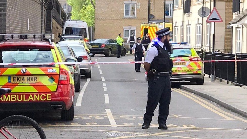 Man killed and two injured in Enfield fight stabbings - BBC News