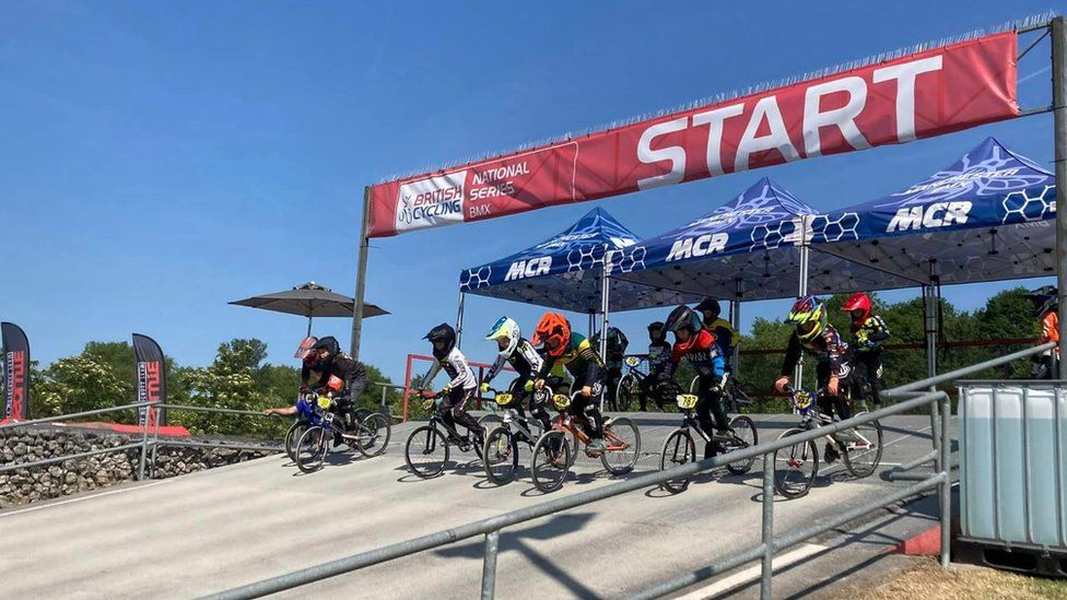 Manchester BMX Club hosts 1,000 racers for national competition - BBC News