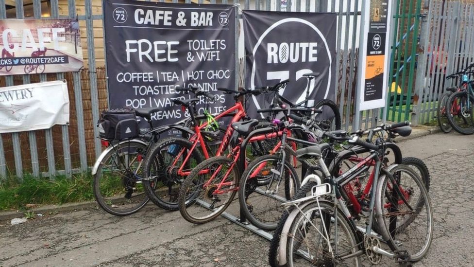 Covid brainwave: 'I turned my office into a cyclists' cafe' - BBC News