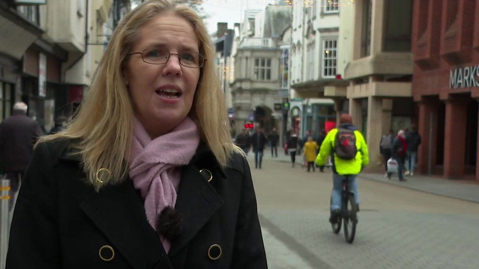 Exeter business leader says Omicron is 'devastating' - BBC News