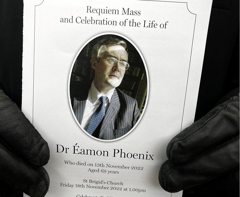 Éamon Phoenix: Funeral of historian takes place in Belfast - BBC News
