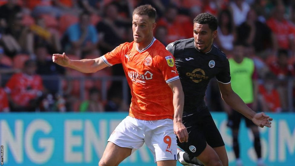 Jerry Yates: Swansea City sign striker from Blackpool with Kyle Joseph ...