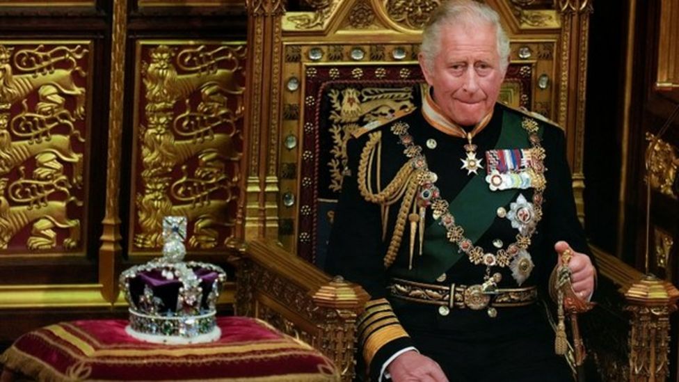 King's Speech: The quirks and crowns of the King's State Opening - BBC News