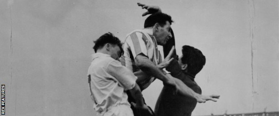 Len Allchurch: Former Wales and Swansea footballer dies aged 83 - BBC Sport