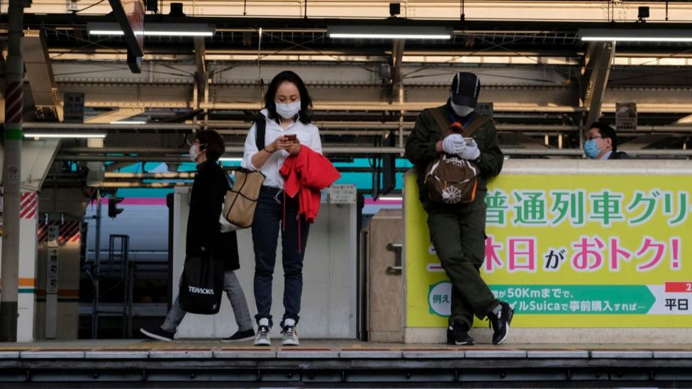 Coronavirus: Japan doctors warn of health system 'break down' as cases ...