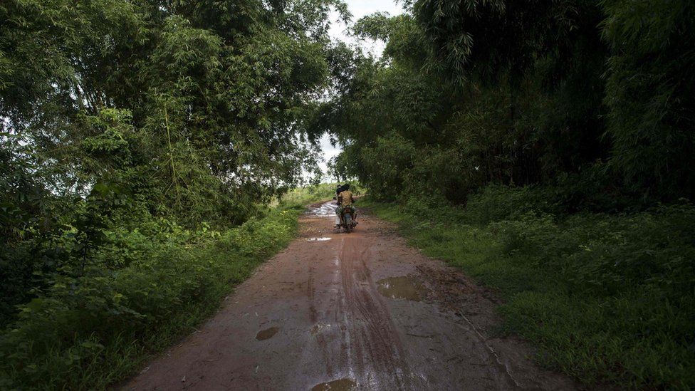 Myanmar 'child slavery' outrage sparks investigation - BBC News