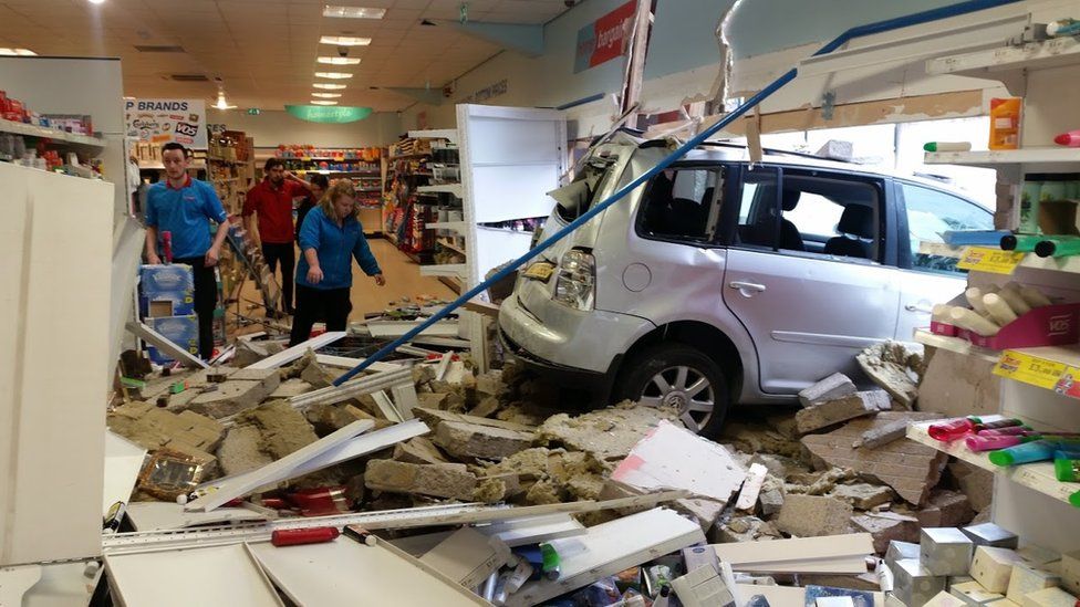 Omagh shoppers have lucky escape after car ploughs through shop - BBC News