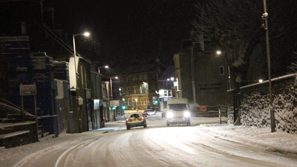 Met Office warning of more snow over Scotland - BBC News