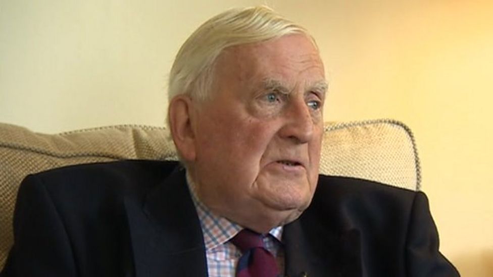 Iraq inquiry: Lord Morris says PM could 'pull plug' on Chilcot report ...