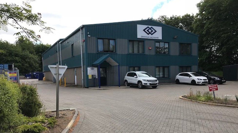 Man acquitted in teenager's Inverurie workplace death trial - BBC News