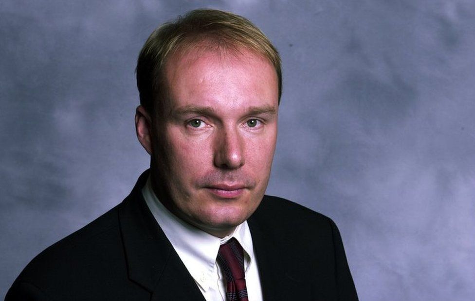 Famous by-elections: 11 memorable moments from years gone by - BBC News