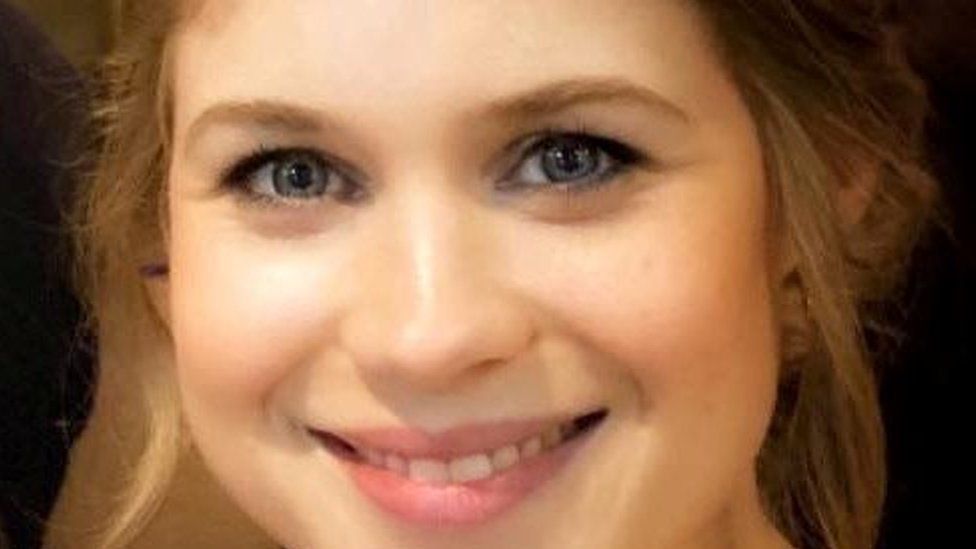 Newspaper headlines: 'Sarah didn't stand a chance' and 'women lose ...