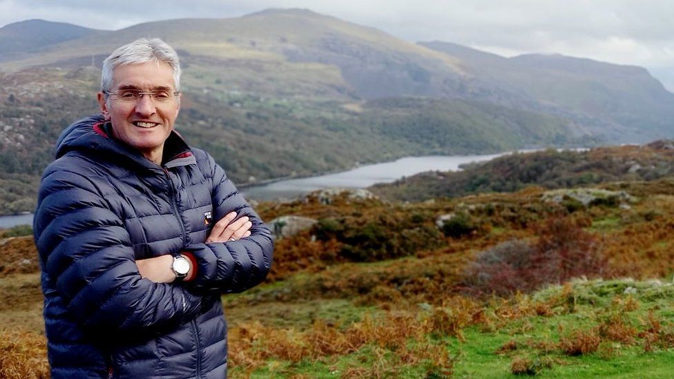 600,000 awr o ollwng carthion i ddyfroedd Cymru - BBC Cymru Fyw