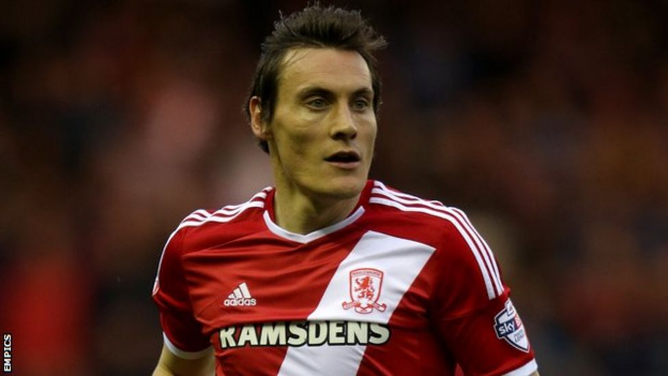 Dean Whitehead: Experienced midfielder joins Huddersfield Town - BBC Sport