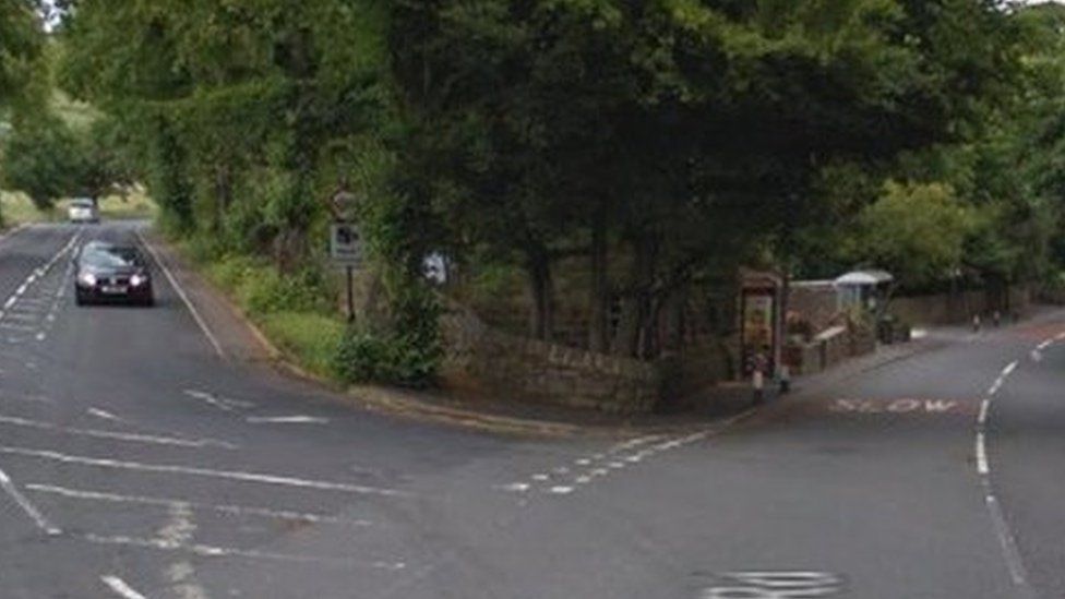 Sheffield A57 crash kills scooter rider, 66 - BBC News