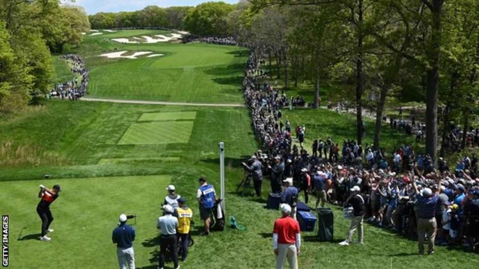 Tiger Woods struggles as Brooks Koepka leads US PGA Championship - BBC ...