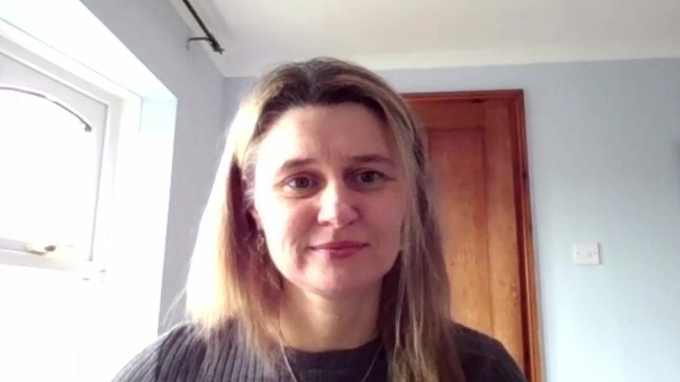 South West councils remove Russian pension links - BBC News