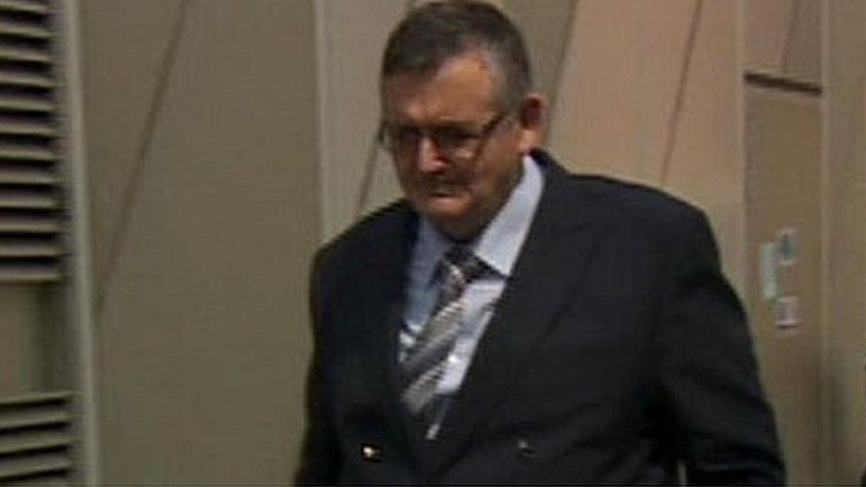 St Ambrose College: 'No evidence' of school abuse cover-up - BBC News