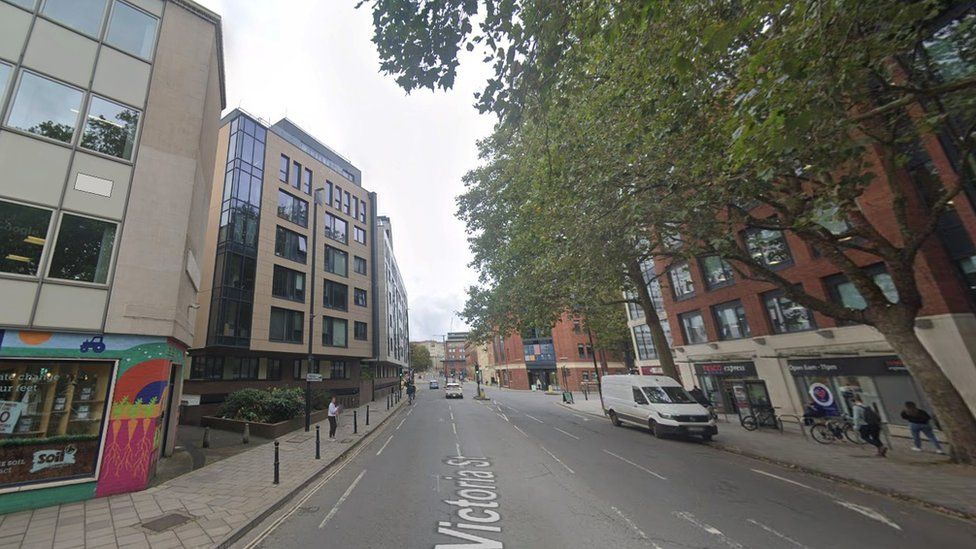 Bristol: Victoria Street construction to begin in October - BBC News