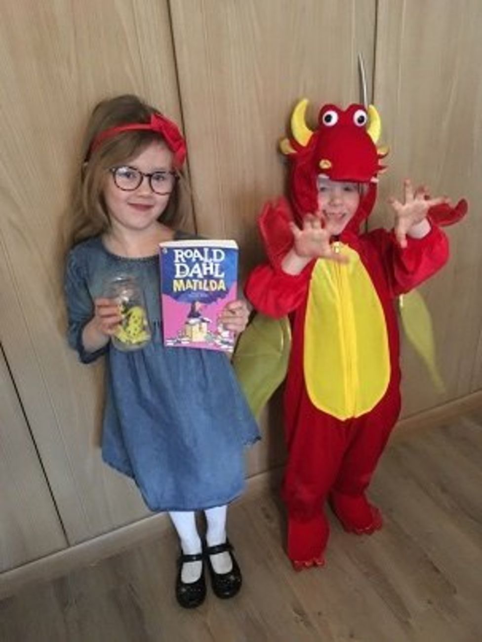 World Book Day: Take a look at your amazing costumes! - BBC Newsround