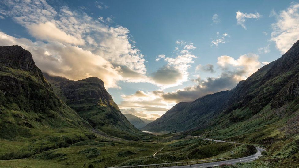 The dig uncovering Glencoe's dark secrets - BBC News