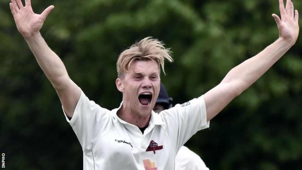 Tector and Smith get Ireland call-up for Netherlands game - BBC Sport