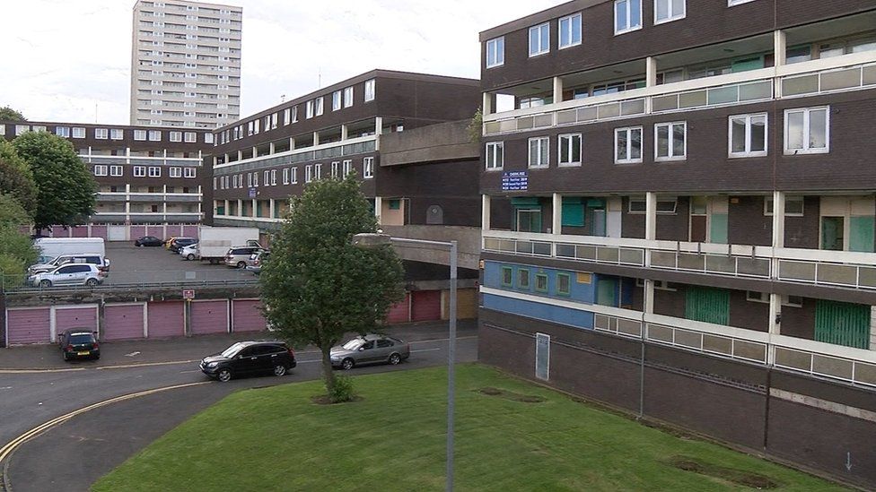 Wolverhampton estate regeneration 'under way' - BBC News