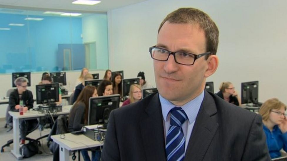 Software Development A-Level: Northern Ireland teachers and pupils get ...