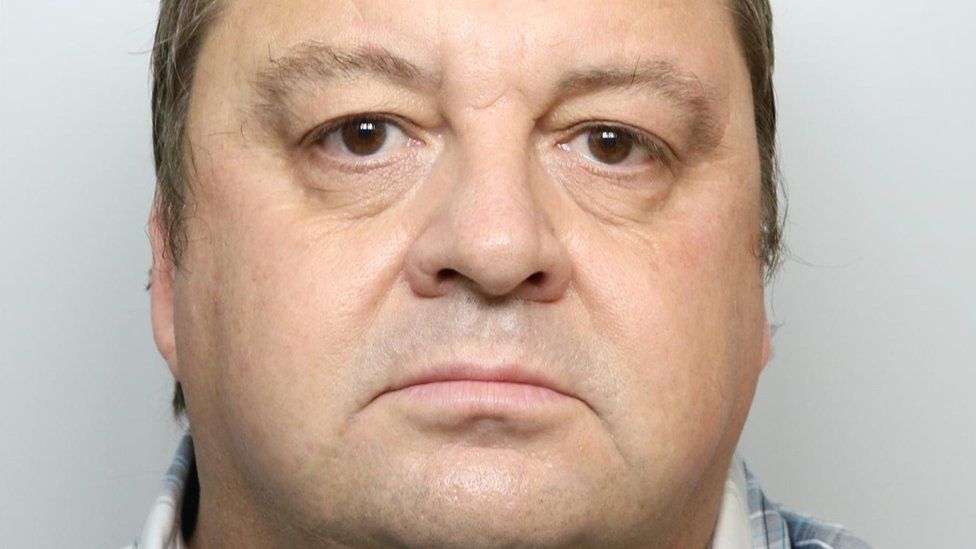 Councillor Alex Kear aimed to abuse three-year-old girl - BBC News