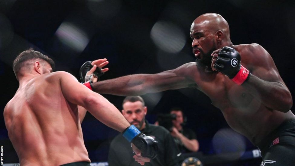 Bellator Belfast: Corey Anderson beats Karl Moore to become new light ...