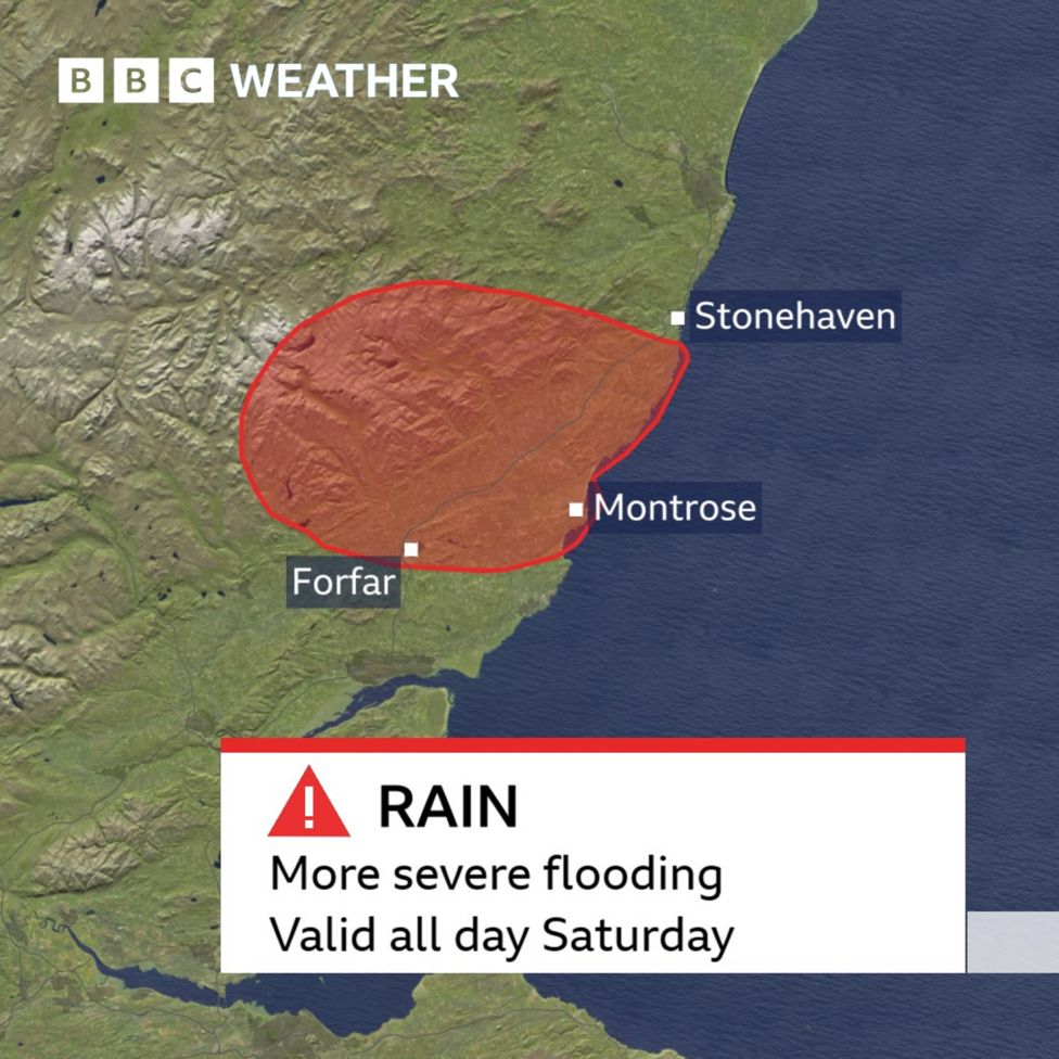 Two storm deaths in Scotland as new red warning issued - BBC News