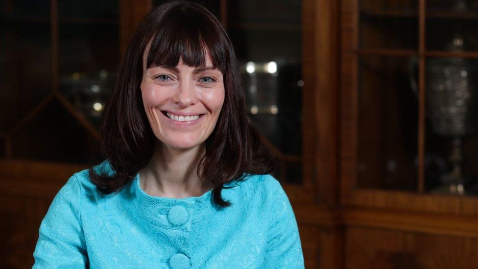 Stormont: Who's who in the NI Assembly and Executive? - BBC News