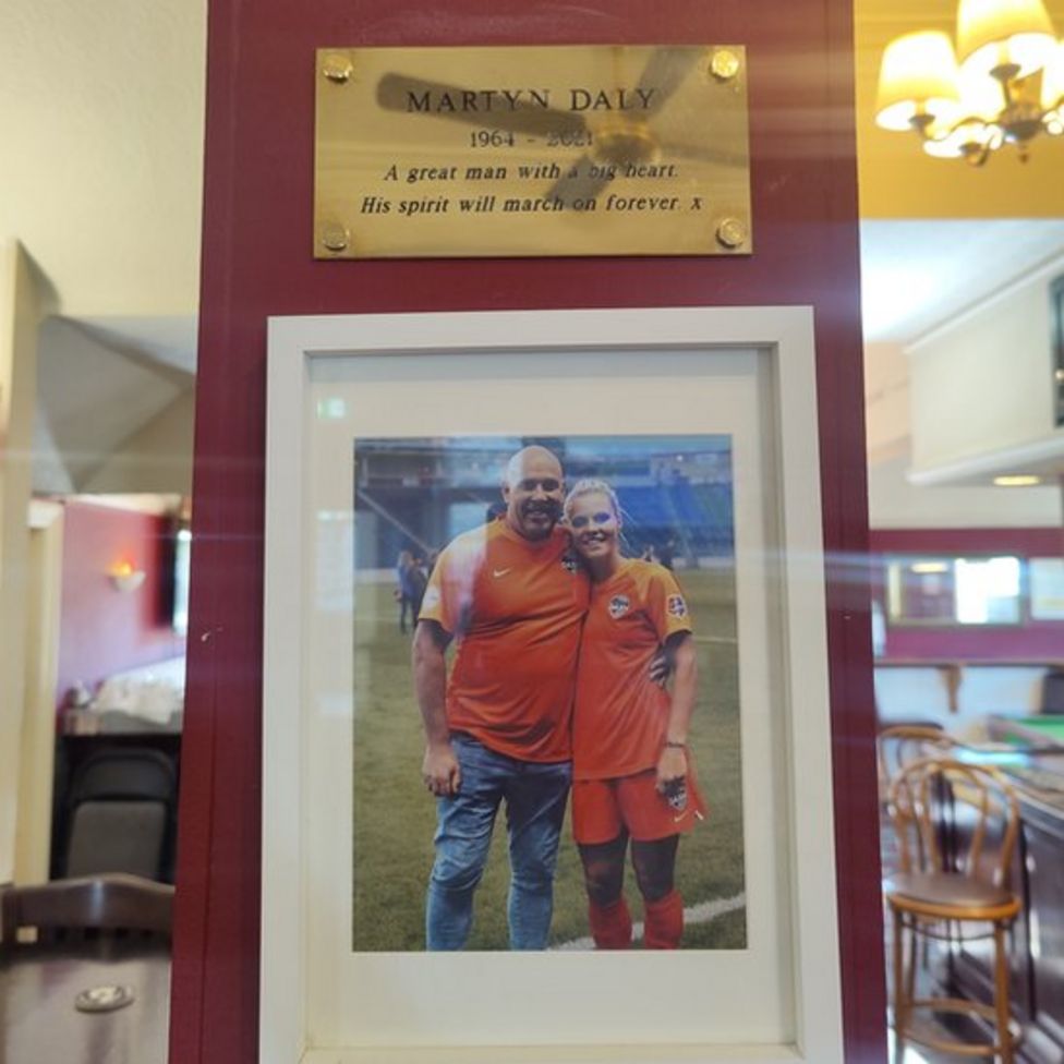 Memorial to England footballer Rachel Daly's dad put in Harrogate pub ...