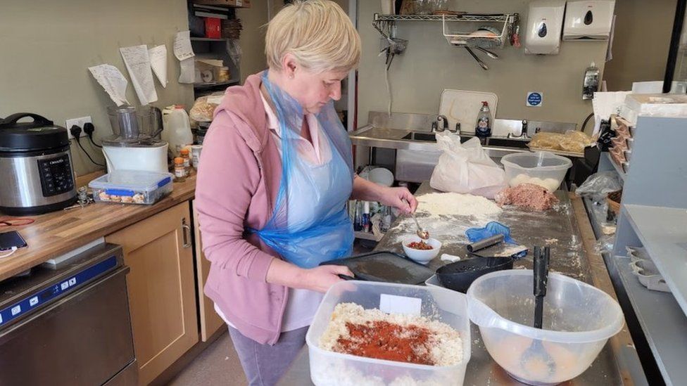 Wakefield by-election: The view from the margins - BBC News