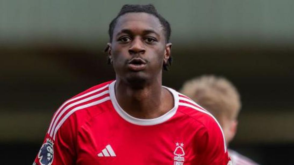Nottingham Forest striker Esapa Osong signs for Rotherham United - BBC ...