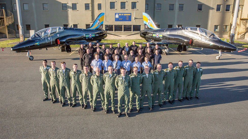 Last training flight for Hawk T1s at RAF Valley on Anglesey - BBC News