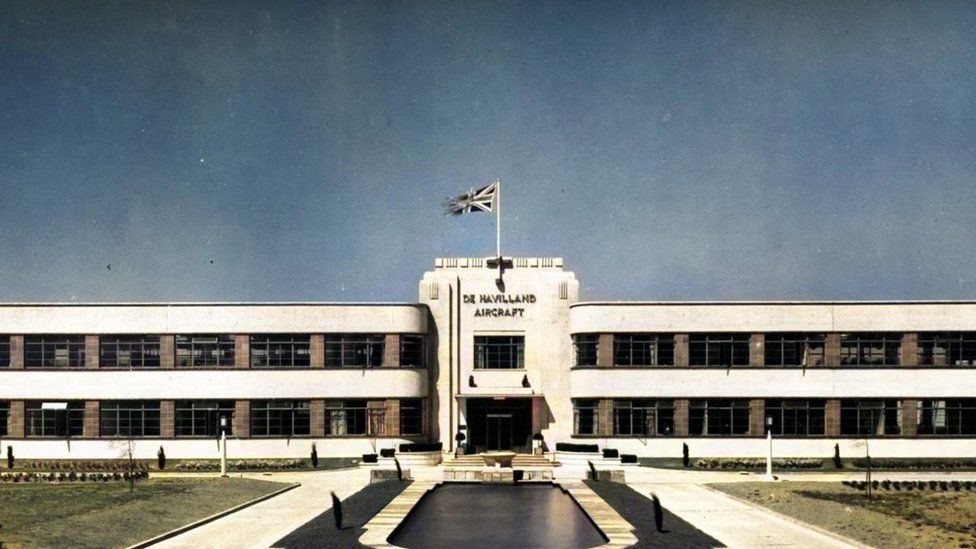 Hatfield Police: Museum opens in former de Havilland Aircraft Company ...