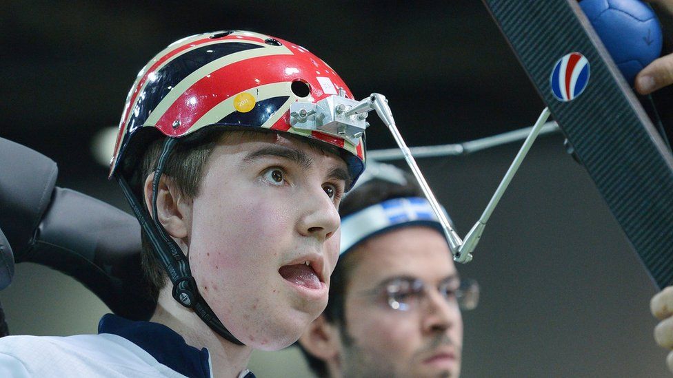 Yr athletwr Paralympaidd, Jacob Thomas wedi marw - BBC Cymru Fyw