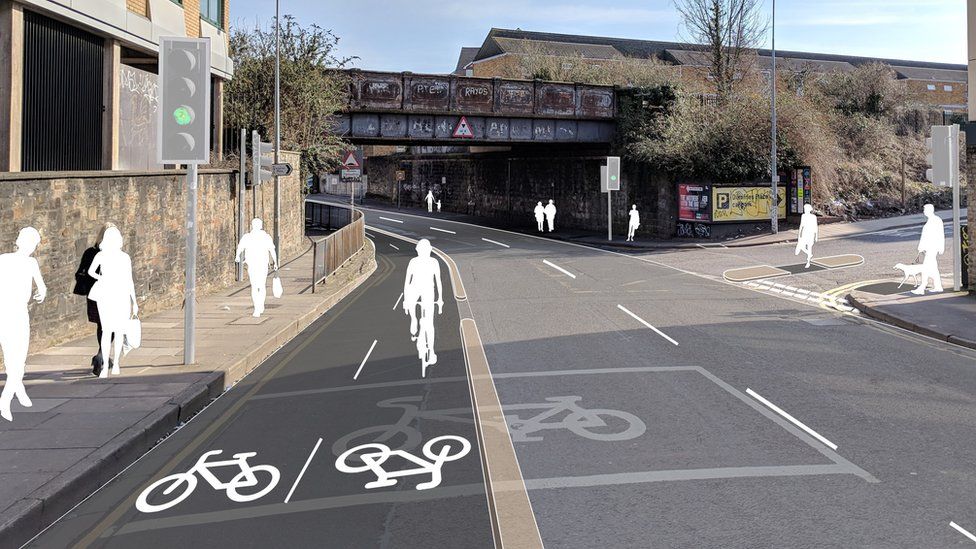 Better cycle routes 'best tribute' to Geraint Thomas' win - BBC News