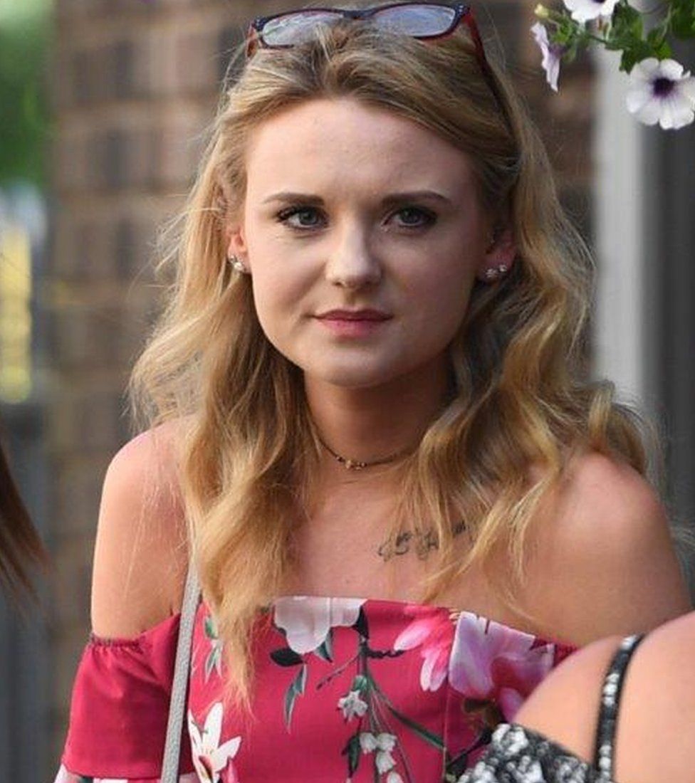 Castlemartin inquest: 'No consent' for fatal blast tank - BBC News