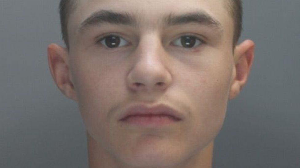 Cameron Cruddace jailed for Richard Percival claw hammer murder - BBC News