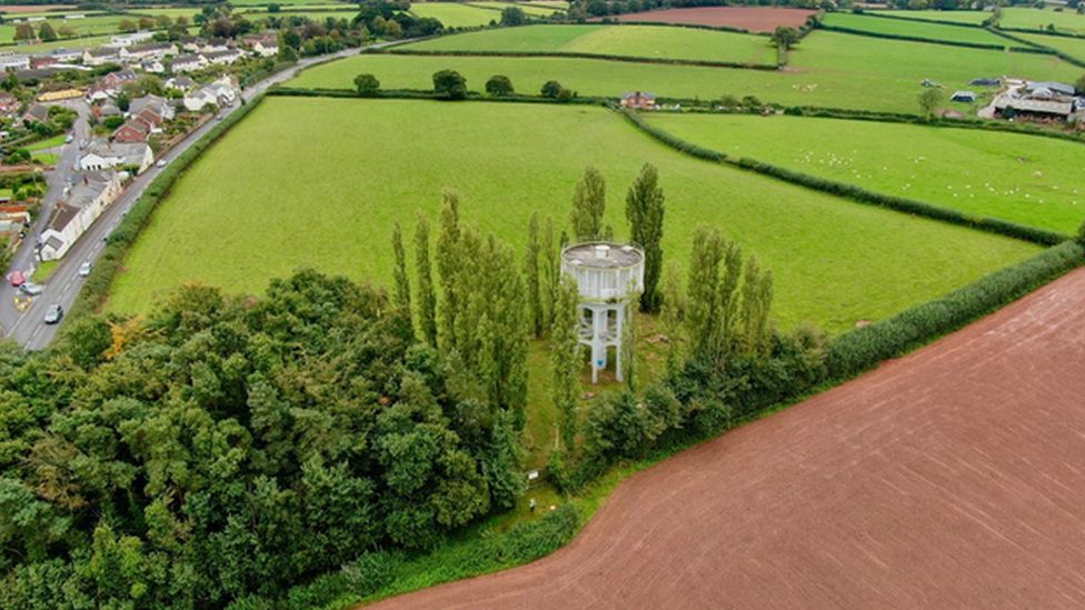 Disused Devon water tower sells for more than £200,000 - BBC News