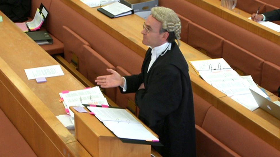 Smith: 'Futile' to serve in Corbyn shadow cabinet - BBC News