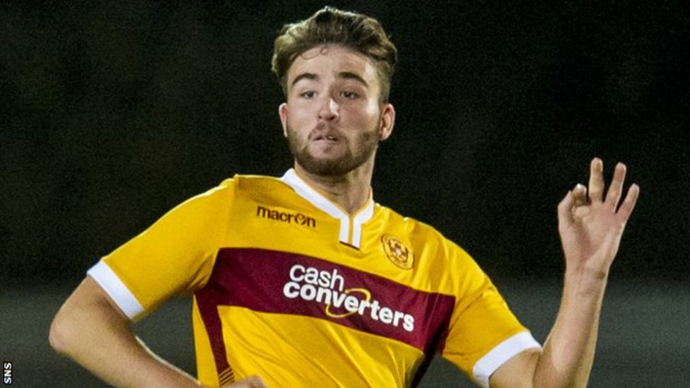 Livingston: Morgyn Neill and Moses Duckrell win deals - BBC Sport