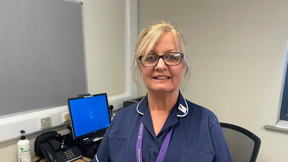 Bedford: 'There is no way GPs can cope with the demand' - BBC News