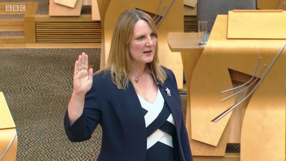 MSP Michelle Ballantyne resigns from Scottish Borders Council - BBC News