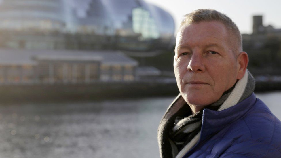 Sunderland gambling clinic opens doors to North East addicts - BBC News