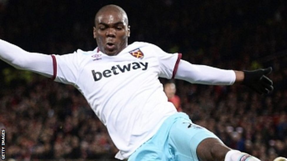 Garth Crooks' team of the week: Moses, Sanchez, Valencia, Aguero ...