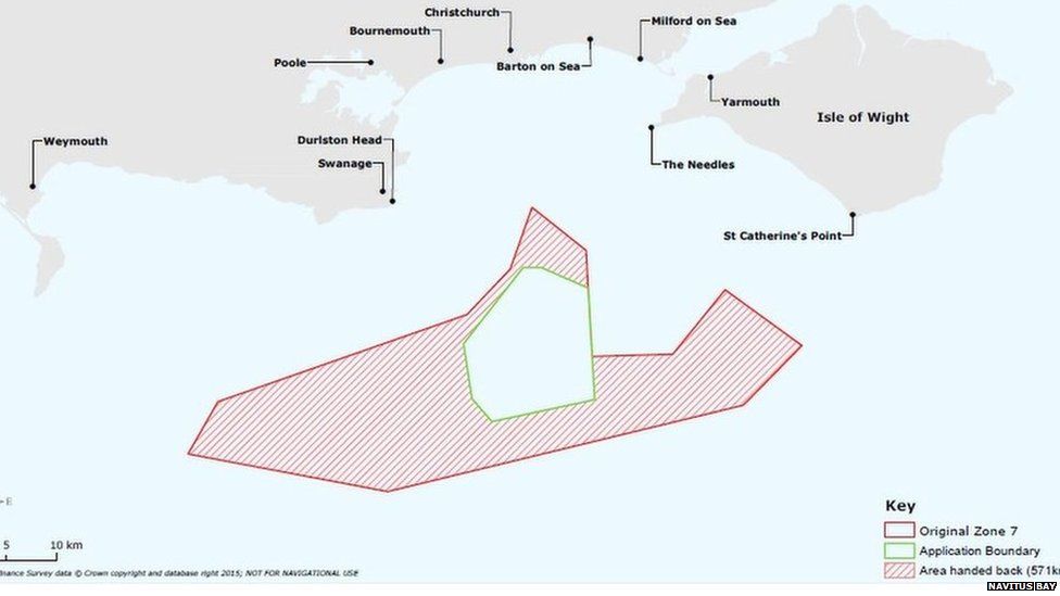 Navitus Bay wind farm firm gives land back to crown - BBC News