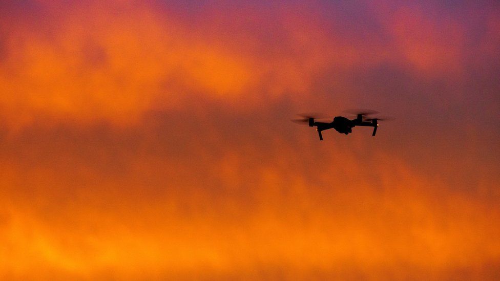 Night-flying drone squadrons baffle rural US West - BBC News